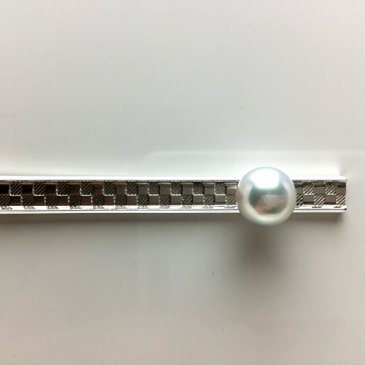 【楽天市場】真珠 ネクタイピン パール アコヤ真珠 8.95mm ホワイトシルバーブルー（ナチュラル） シルバー 66417 イソワパール ...