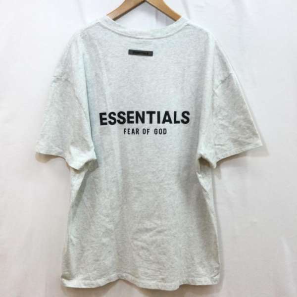 【楽天市場】ESSENTIALS エッセンシャルズ 半袖 Tシャツ T Shirt Fear of God フィアーオブゴッド 背面 ロゴ ...