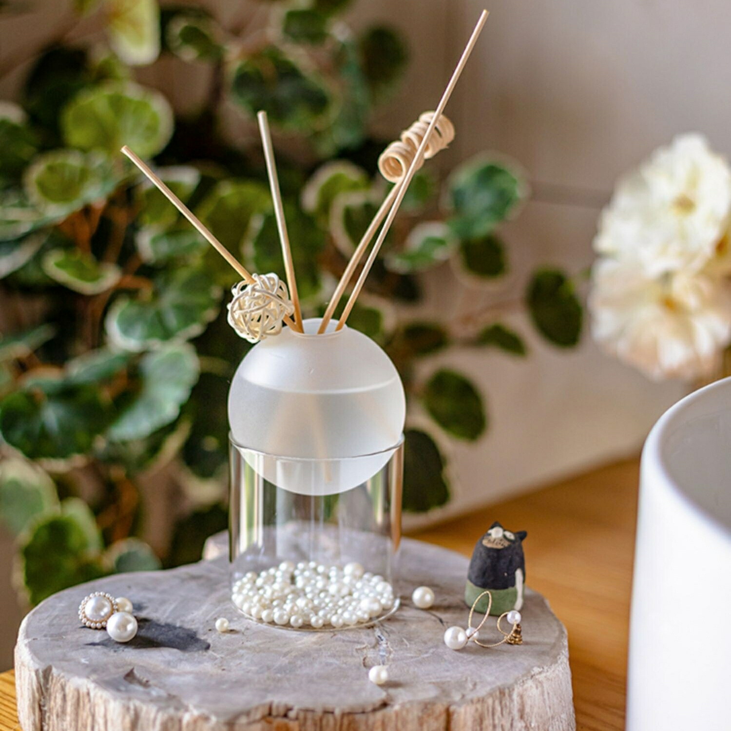 【楽天市場】一目惚れ リードディフューザー ガラス容器 アロマ ポット 芳香 花器 ガラス 一輪挿し シンプル ルームフレグランス 香り ...