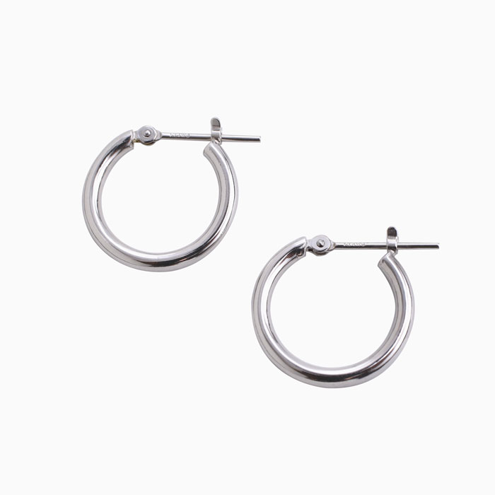 【楽天市場】【送料無料】14金 K14 14k K14WG ホワイトゴールド ピアス フープピアス 小さめピアス 2.0mm 15mm ワンタッチ キャッチレス 遮断式 フープ リング型 ...