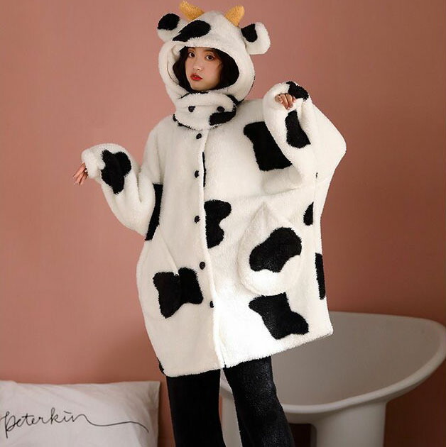 【楽天市場】送料無料 パジャマ ワンピース 2点セット Cow pattern 乳牛 帽子付き 着ぐるみ 部屋着 アニマル もこもこ フード ...