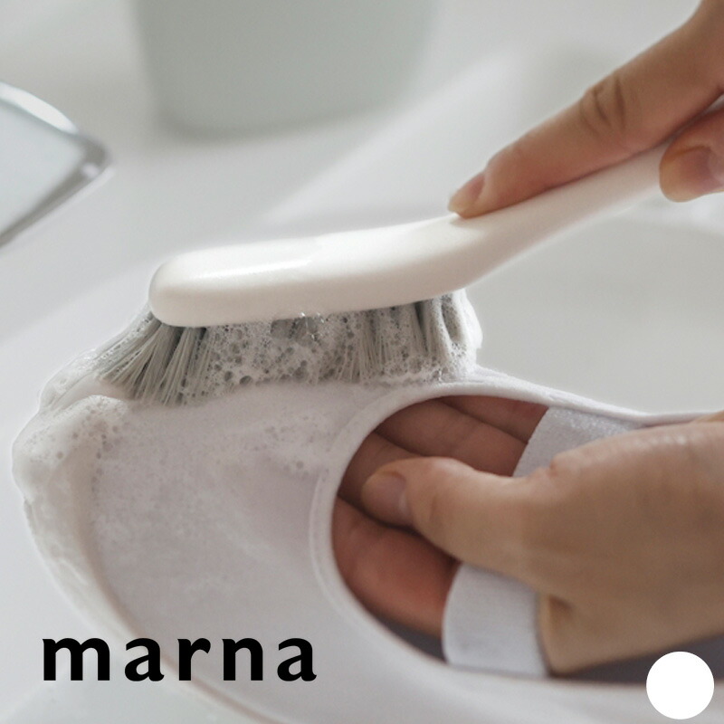 【楽天市場】マラソン4倍日｜ マーナ 『 シューズブラシ 』 スニーカー 靴 上履き 洗い 洗う 洗濯 ブラシ 柄付き ブラシ たわし 靴ブラシ くつブラシ ケアブラシ 子供 小学生 ホワイト ...