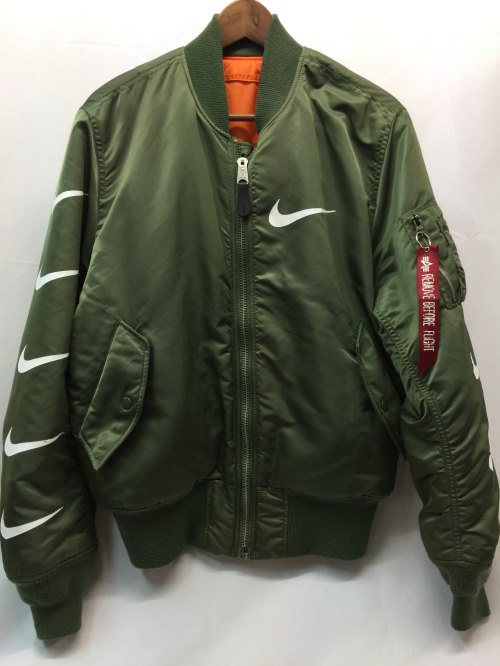 【楽天市場】【NIKE×ALPHA INDUSTRIES】 ナイキ アルファインダストリーズ コラボ リバーシブルMA1 サイズM カーキ 裏地オレンジ ストラップ有 背面袖スウォッシュ ...