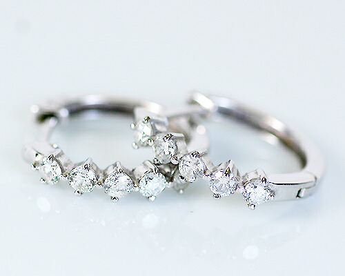 【楽天市場】K18WG 0.3ct ダイヤモンドエタニティピアス：KASHIMA