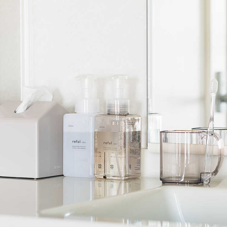 【楽天市場】【KEYUCA公式店】ケユカ reful バブルボトル 360ml[ソープディスペンサー 詰め替えボトル ソープボトル ディスペンサー シンプル ディスペンサーボトル 角型 収納 ...