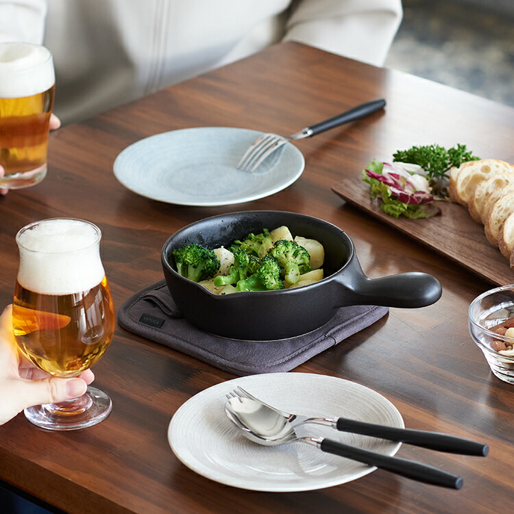 Black interior 上品で洗練された空間に｜KEYUCA（ケユカ）オンラインショップ