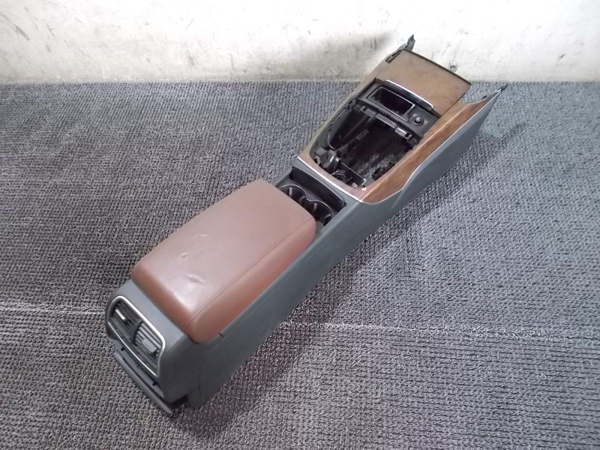 【楽天市場】【中古】★激安!★アウディ 4G系 A6 純正 センターコンソール ドリンクホルダー 肘置き パネル 4G0863273 ...