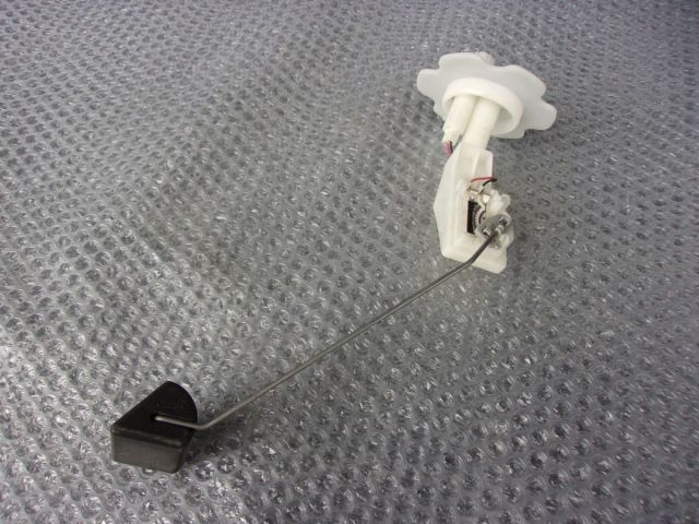 【楽天市場】【中古】★激安!★R35 GT-R GTR 純正 ノーマル フューエルレベルゲージ 燃料 VR38DETT 25060 JF00A ...