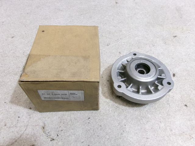 【楽天市場】【中古】★未使用!★2014y-2017y BMW i8 純正 ノーマル フロント アッパーマウント 31316866008 ...