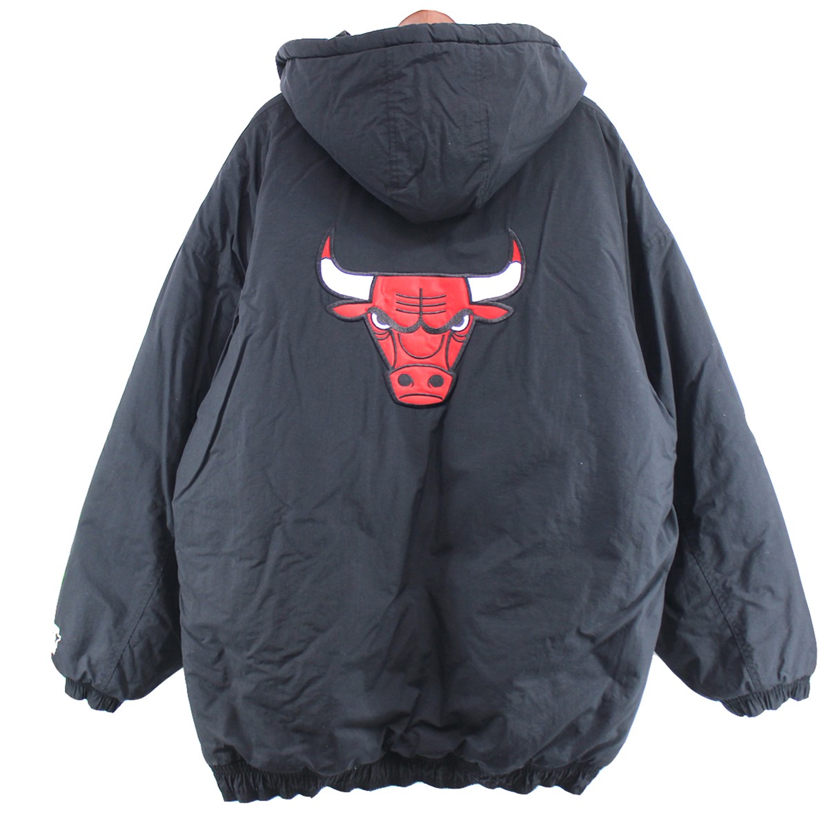 【楽天市場】【中古】STARTERNBA CHICAGO BULLS ロゴ パファージャケット ブラック×レッド サイズ：XXL【価格見直し ...