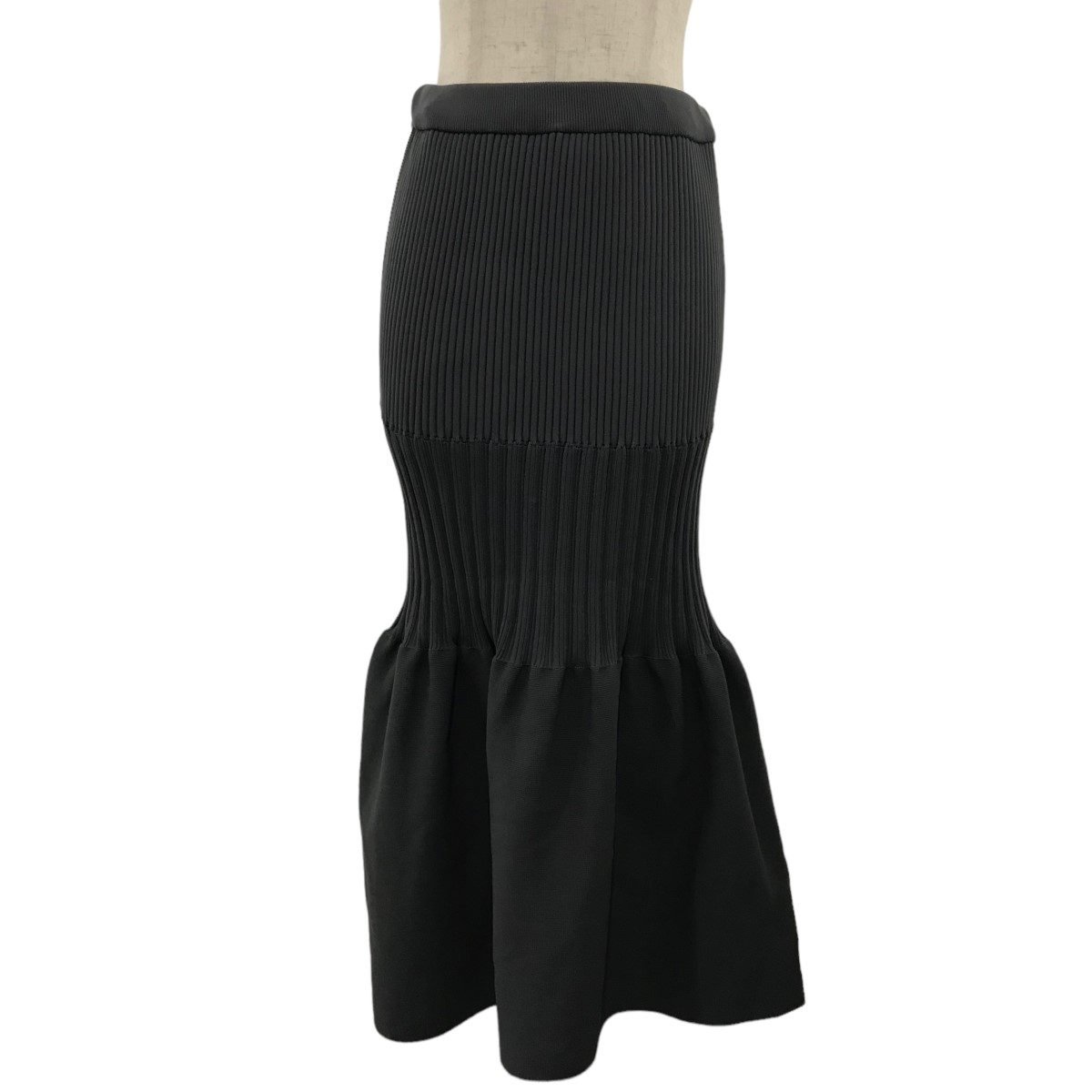 【楽天市場】【中古】CFCL 23SS FLUTED SKIRT 2 フルーテッドスカート CF005KG077 グレー サイズ：1 【210824】（シーエフシーエル）：ブランド古着のカインドオル