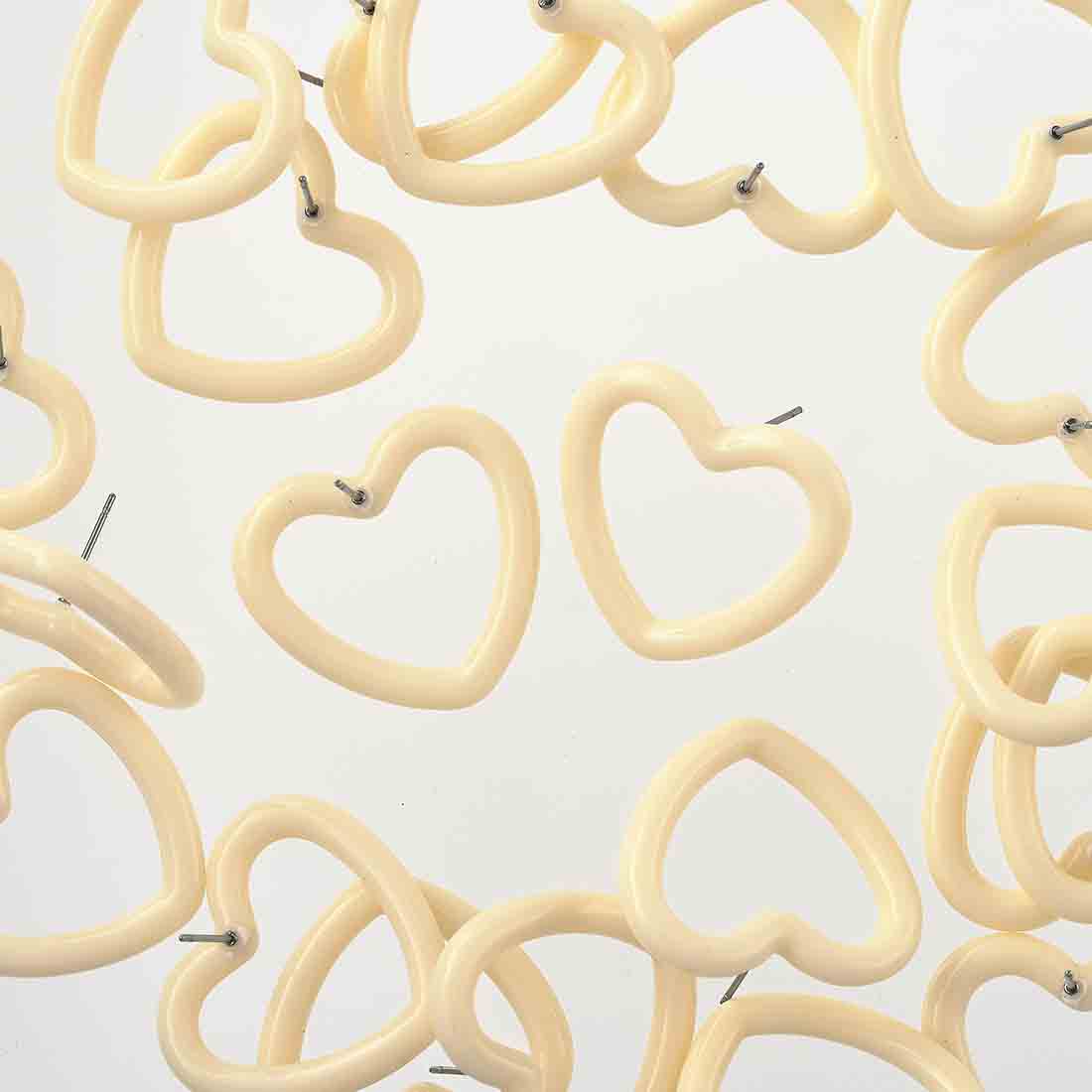 【楽天市場】\本日P最大10倍／【当店買い回りで】 ピアス パーツ ハート 大きめ 白 ホワイト 20個 セット フレームタイプ アクセサリー ...