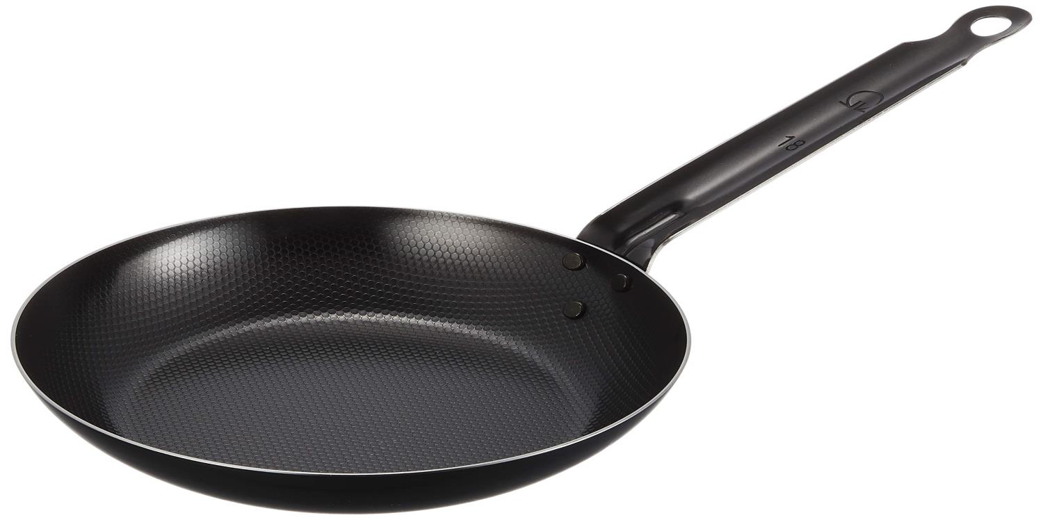 【楽天市場】遠藤商事 TKG 鉄フライパン 18cm 表面凹凸模様のエンボス加工食材との接触面積が小さくなる為こびりつきにくい IH対応 内径×深さ(mm)183×38底径(mm)120板厚 ...