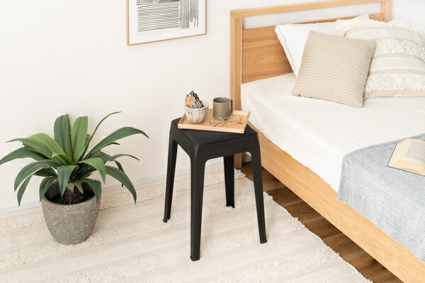 【楽天市場】スツール 完成品 ブラック PC-732BK 東谷 azumaya おしゃれ 北欧 スタッキング スタッキングスツール いす 異 ...