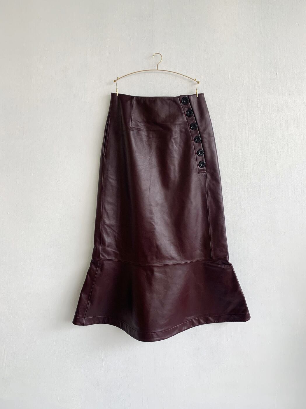 【楽天市場】【SALT+】 ラムレザーマーメイドスカート ソルトプラスジャパン レザースカート ミモレ丈 フレアシルエット 上品 オータム ...