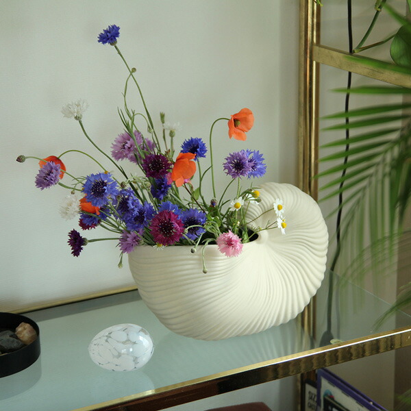 【お取り寄せ】Ferm Living (ファームリビング) Shell Pot(シェルポット) オフホワイト 北欧/インテリア/花瓶/フラワー ...