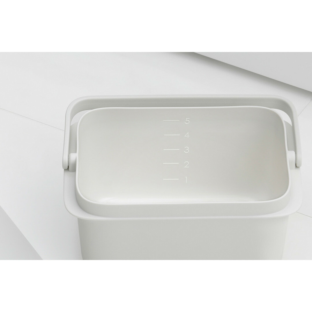 【楽天市場】マーナ MARNA バケツ マーナ W627 5L おしゃれ 蓋つき 5リットル ふた付き 四角 スクエア 洗濯 つけ置き キッチン 洗面 コンパクト 収納 新生活：生活雑貨 ...