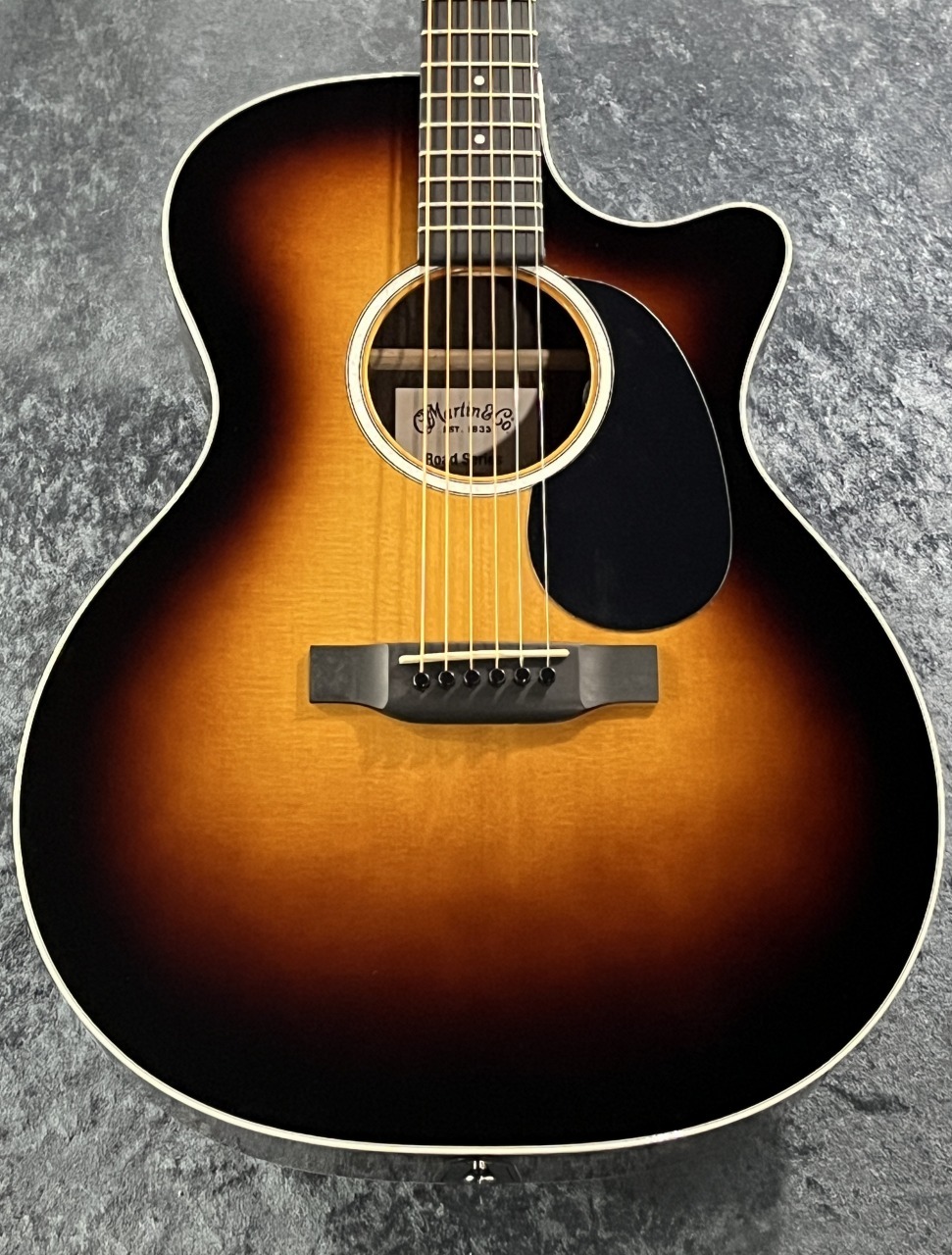 【楽天市場】Martin GPC-13E Burst #2752701【ご購入特典あり!】【 ショッピングクレジット無金利&超低金利 ...