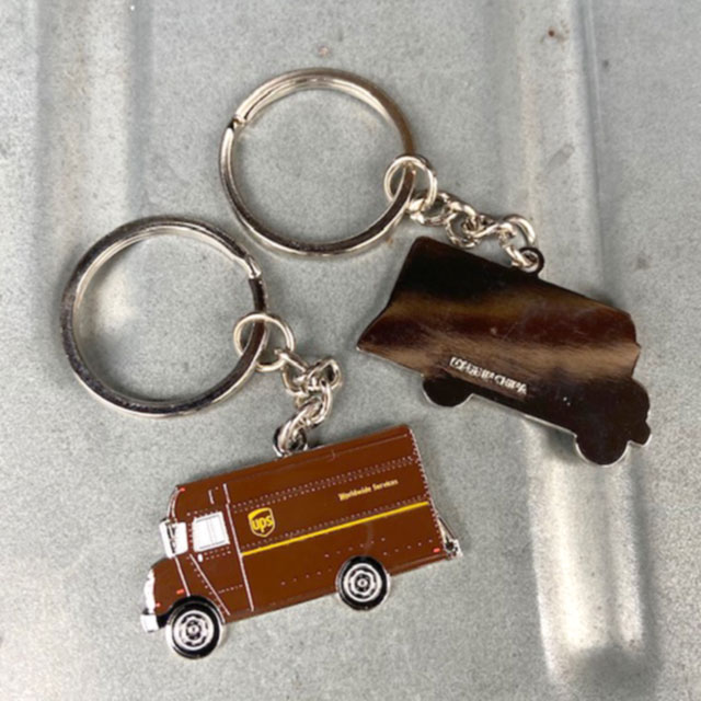 【楽天市場】UPS METAL KEY RING メタルキーリング：KUSTOMSTYLE SO-CAL