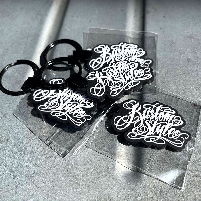 【楽天市場】KUSTOMSTYLE カスタムスタイル KSKR-008 "NORM LOGO" RUBBER KEY CHAIN ...