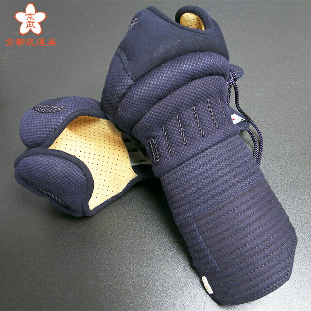 【楽天市場】剣道 防具 純国産5mmミシン小手『木鶏』【日本製小手・岩手県久慈工場製】：京都武道具