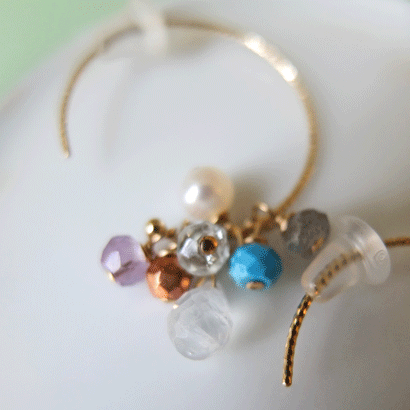 【楽天市場】【RCP】レディースピアス イエローゴールド K10YG 10金 ゴールドピアス 天然石ピアス フープピアス ジェムストーンチャーム ゴールドフープ ジュエリーセット：LEDA ART