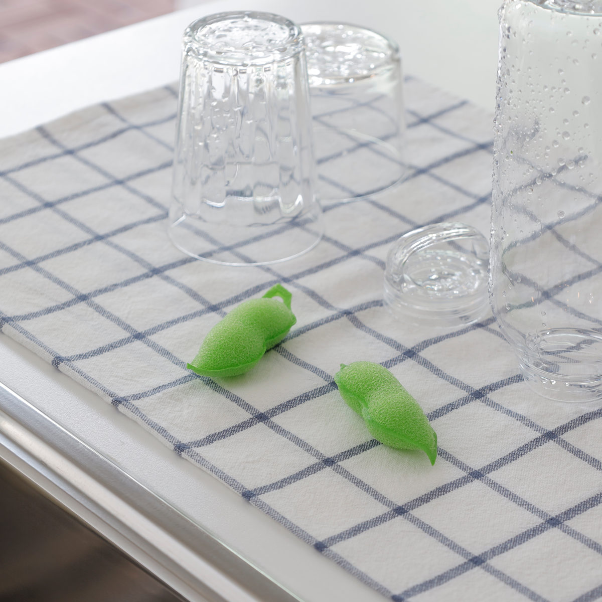 marna マーナ ボトル洗いビーンズ（2個入） K117 （ キッチンスポンジ ペットボトル洗い 食器用スポンジ 台所用スポンジ ペットボトル用 クリーナー キッチン スポンジ