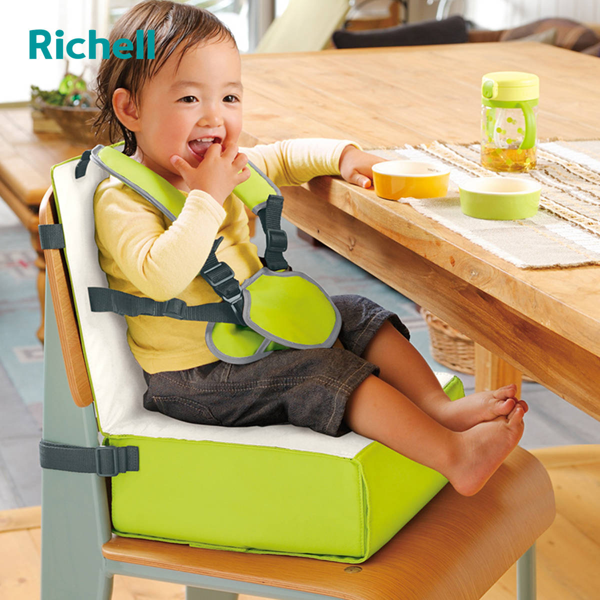 【楽天市場】高さ調節クッション ごきげん お食事クッション R 10ヶ月～ （ リッチェル クッション 高さ調節 椅子 子ども ベビー 子供用 高さ 調節 4段階 ベルト付き ベルト 固定 ...