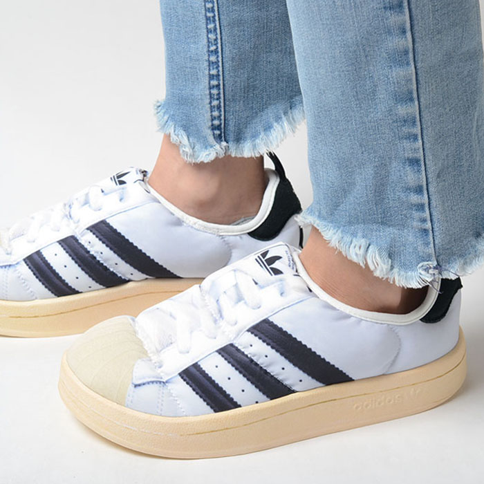 【楽天市場】adidas PUFFY LETTE アディダス パフィレッタ レディース スニーカー 秋冬 ホワイト hp6697l：loopool