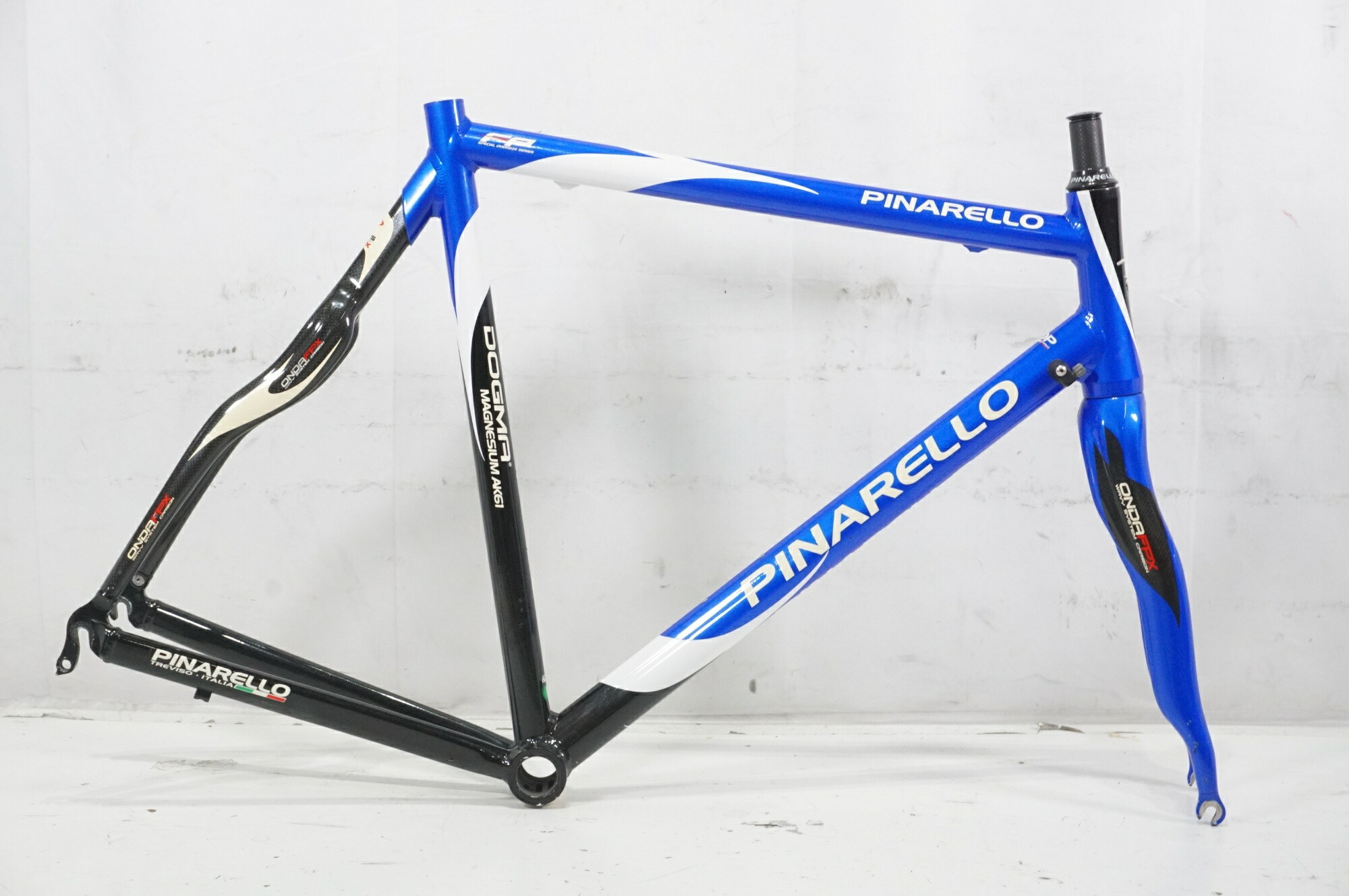 【楽天市場】【中古】 PINARELLO 「ピナレロ」 DOGMA FPX 2007年モデル フレームセット / バイチャリAKIBA店 ...
