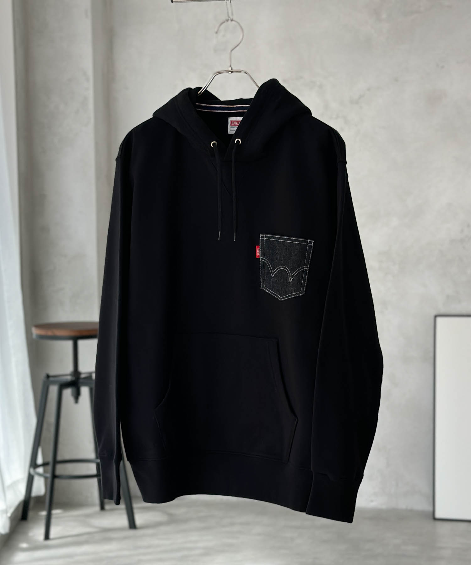 【楽天市場】[期間限定★最大10％OFFクーポン]エドウィン EDWIN パーカー スウェット 裏起毛 メンズ 暖かい 綿100％ コットン トップス 胸ポケット カンガルーポケット デニム ...