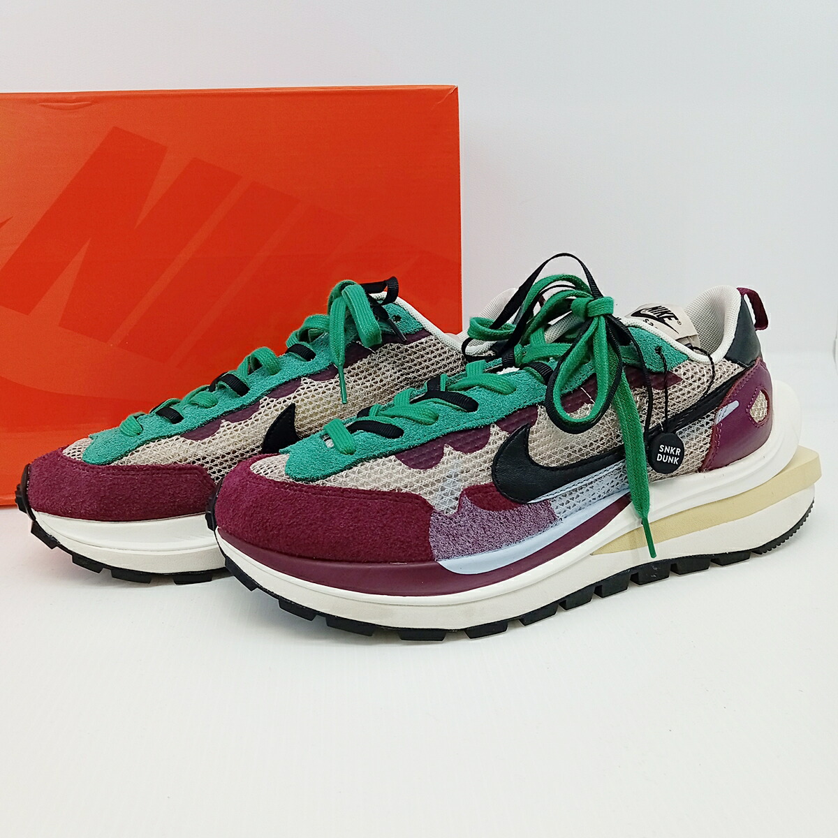 【楽天市場】NIKE×SACAI VAPOR WAFFLE Villain Red ヴェイパーワッフル サイズ29cm【中古】：万SAI堂 楽天市場店