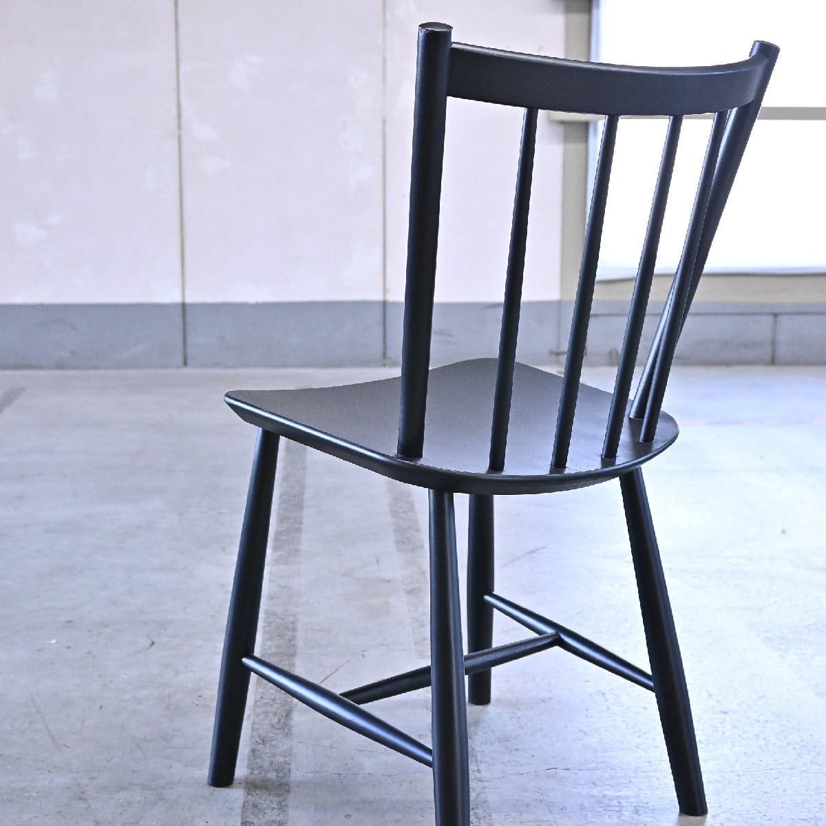 【楽天市場】FREDERICIA「J49」e ダイニングチェア ボーエ・モーエンセン ビーチ材 ウィンザー 椅子 北欧デンマーク フレデリシア ...