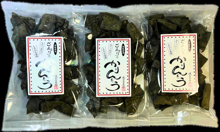 【楽天市場】【送料無料】【メール便でお届けします】稲庭うどん職人がつくるかりんとう ごますり君 55g×3袋セット：増田物産プランニング