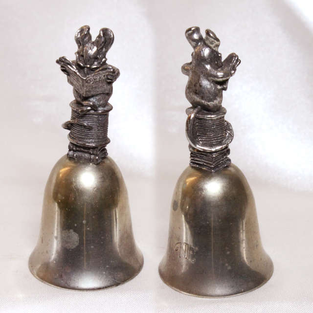 【楽天市場】グロースターの仕たて屋 ピーターラビットのおはなし peter rabbit 裁縫をするネズミ Hand Bell ビアトリクス ...