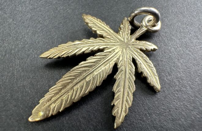 【楽天市場】ゴローズ goro's OLD 1オーナー品 PickUp 店長オススメ 稀少 全金グラス (大)：モンテカルロ原宿