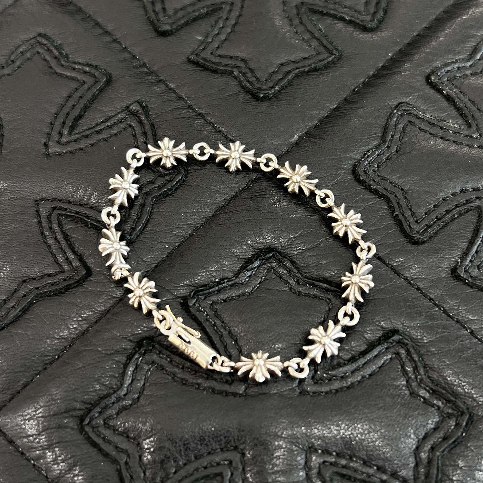 【楽天市場】CHROME HEARTS Tiny E CH Plus Bracelet 10 LINK クロムハーツ タイニーE CHプラス ...