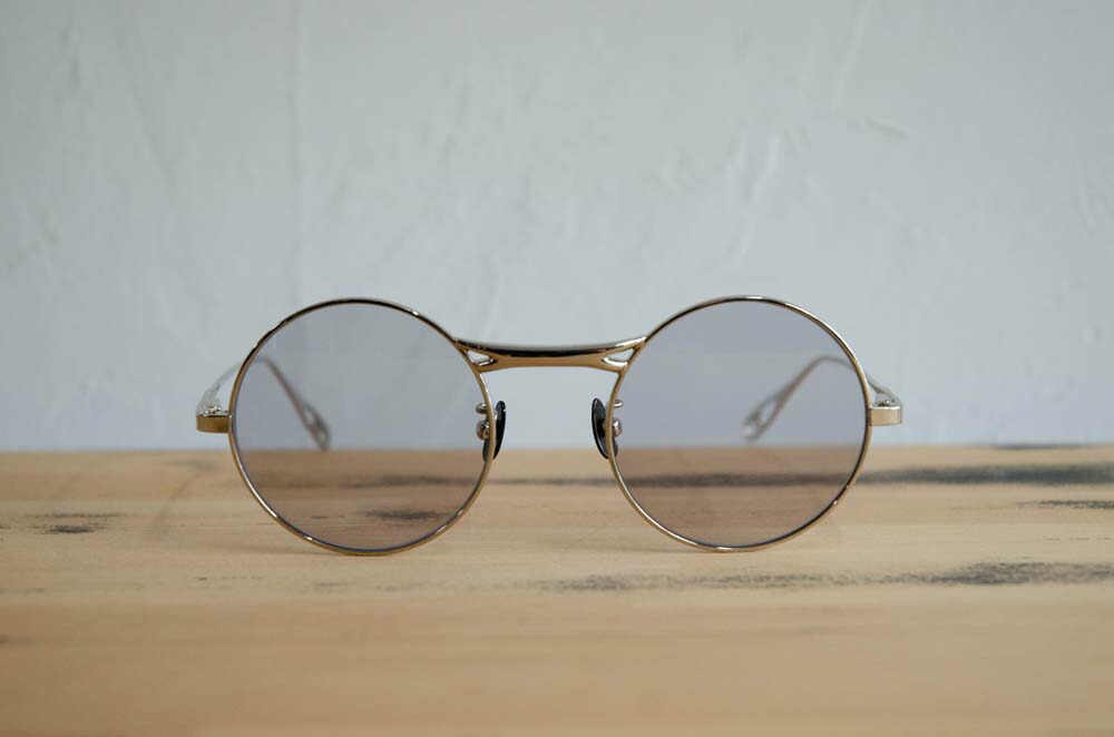 【楽天市場】[ Mr.CASANOVA ] JOEY / Silver / Light Gray Lens：MESS AROUND