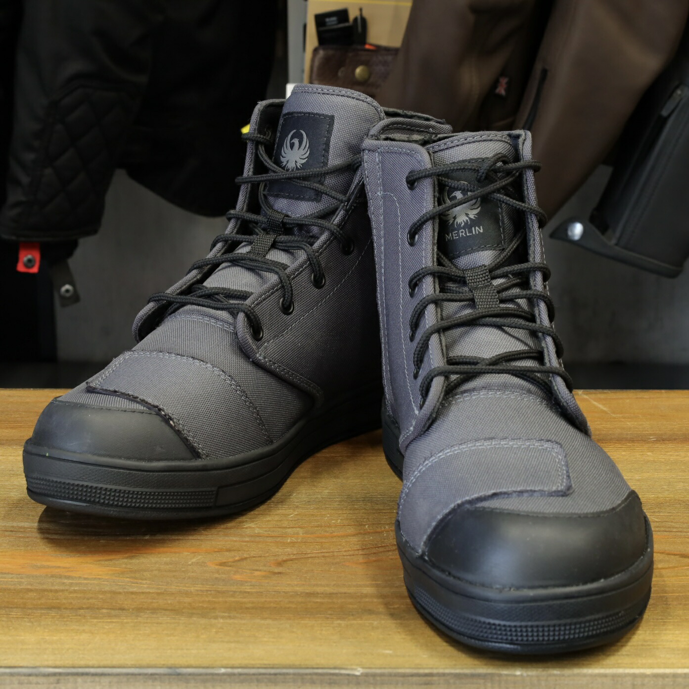 【楽天市場】MERLIN マーリン ライディングシューズ "Knots Canvas D3O Boot" 【グレー】 バイク用 ハイカット ...