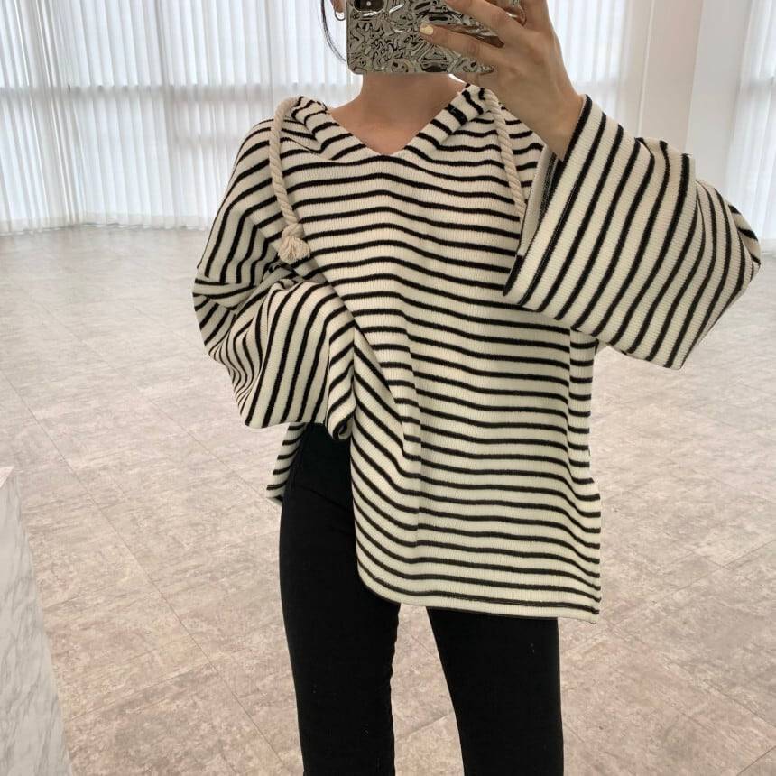 【楽天市場】レディース トップス パーカー ニットパーカー ニット ボーダー柄 ミドル丈 袖あり 長袖 Vネック 萌袖 プルオーバー ...