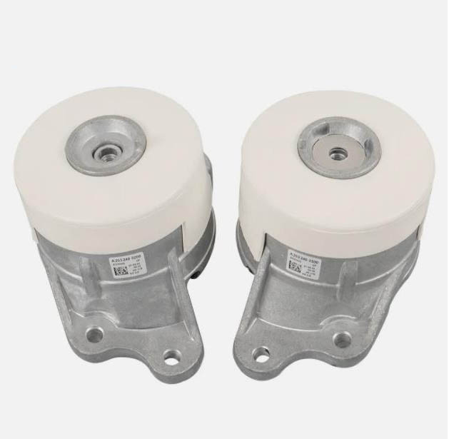 【楽天市場】ベンツ Cクラス C200 W205 S205 エンジンマウント 左右セット 2052400800 2052400900 ...