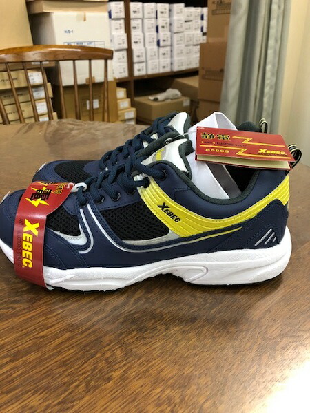 【楽天市場】XEBEC ジーベック 静電安全靴 静電セーフティシューズ 85805 男女兼用 衝撃吸収 抗菌防臭中底 軽量化 耐油性ゴム底 通気性に優れたメッシュ素材を使用した先芯なしの軽量 ...