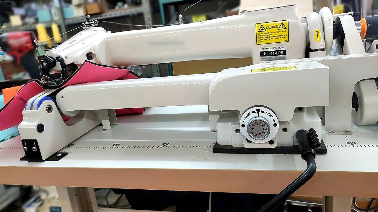 【楽天市場】【新品】SSM-H-141-LPS型 1本針1本糸ロングアームスクイ縫いミシン+ベルトプーラー：ミシン屋さん3号店