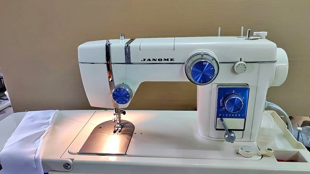 【楽天市場】【中古】 JANOME ジャノメ トピアレーヌ 804 家庭用本縫いミシン 100V仕様：ミシン屋さん3号店