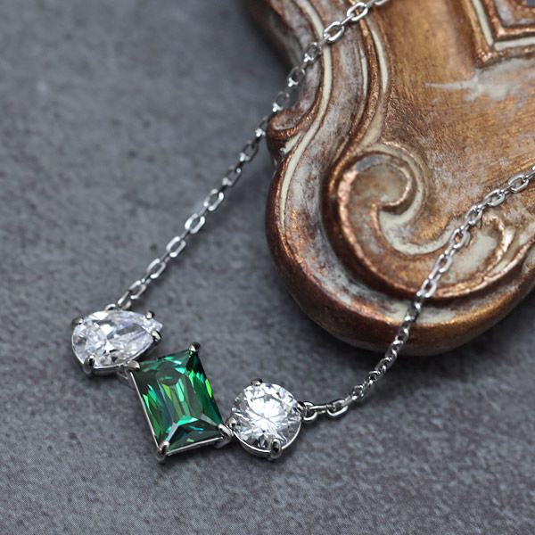 【楽天市場】スワロフスキー SWAROVSKI Mesmera ペンダント ネックレス アクセサリー グリーン×シルバー [レディース ...