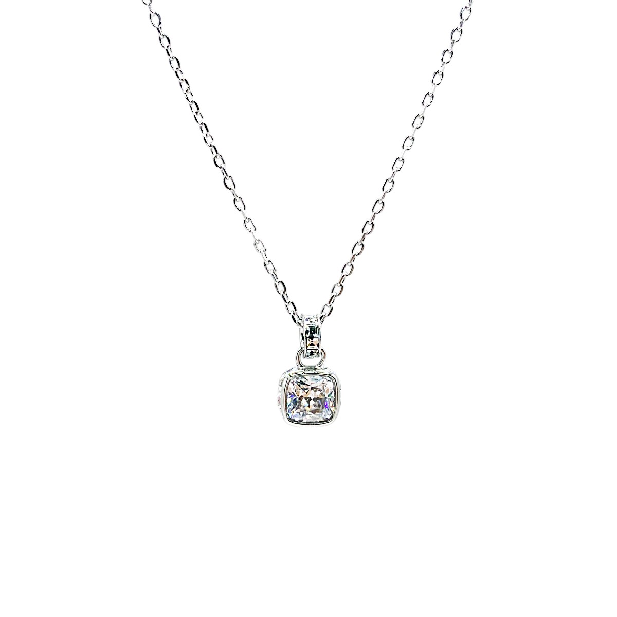 【楽天市場】スワロフスキー SWAROVSKI バースストーン Birthstone 誕生石 4月 ペンダント ネックレス アクセサリー ...