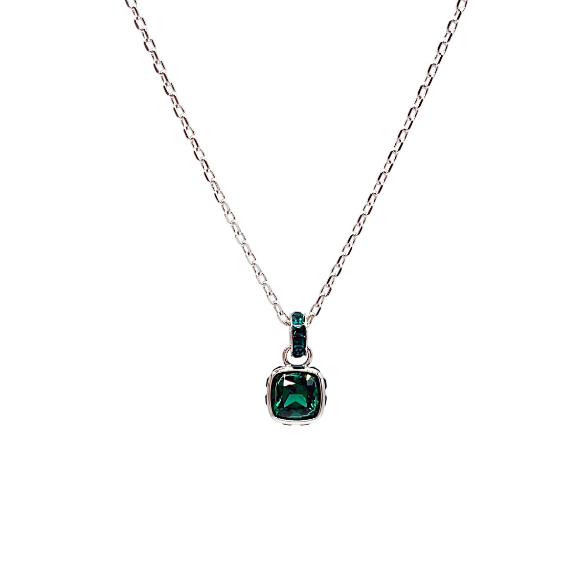 【楽天市場】スワロフスキー SWAROVSKI バースストーン Birthstone 誕生石 5月 ペンダント ネックレス アクセサリー ...