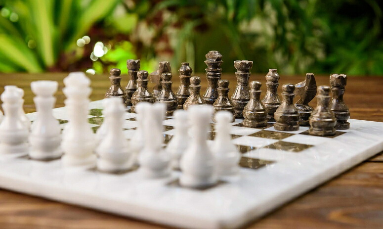 【楽天市場】チェスセット RADICALn White and Grey Oceanic Handmade Weighted Marble ...