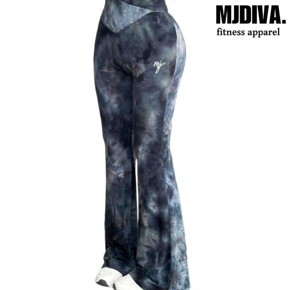 【楽天市場】タイダイ染美脚フレアレギンスGY 美尻 美脚 フィットネスウェア スポーツウェア 筋トレ 可愛いトレーニングウェア 脚長効果 ダンスウェア レギンス ヨガウェア ピラティスウェア ...