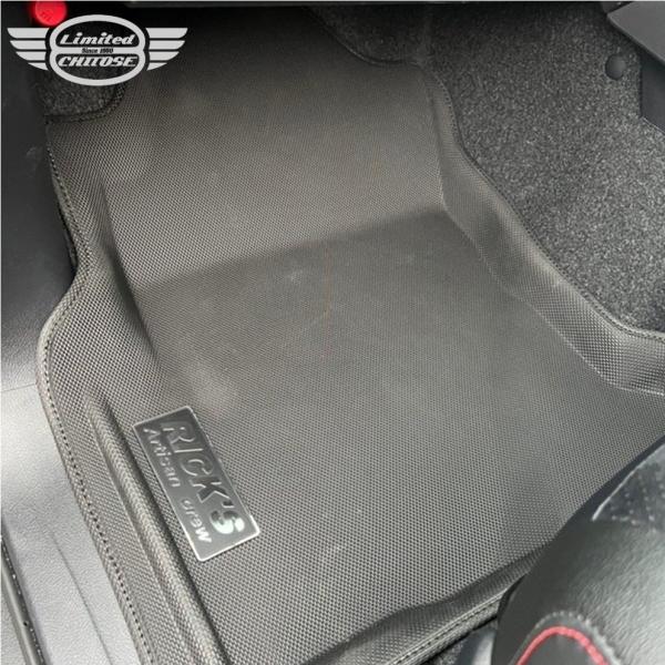 【楽天市場】【リミテッドチトセ】RICK'S 全天候型フロアマット（ラバータイプ）ハイラックス GUN125：MB Car-Parts